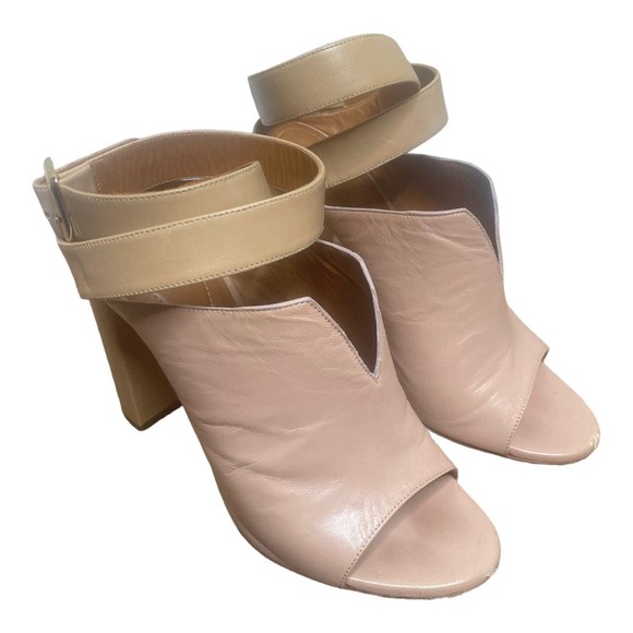 Chloe | Shoes | Chloe Blush Beige Leather Block Heel Sandals 37 | Poshmark